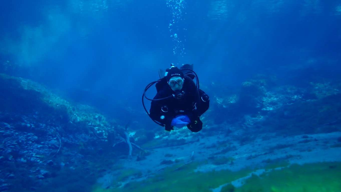 About Sarah – Dive To Live Scuba